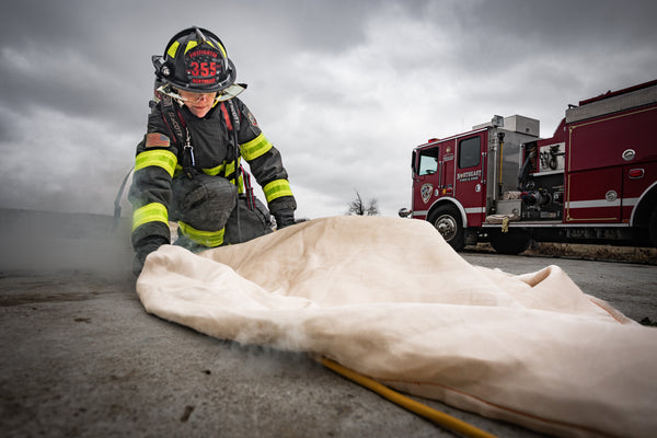Small Heavy Duty Preventer™ Li-Ion Fire Blanket - 5' x 6' – Brimstone ...